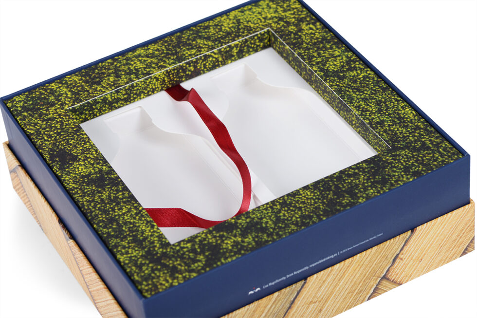 Shoulder Boxes Manufacturer - Rigid Shoulder Box- Luxury Box